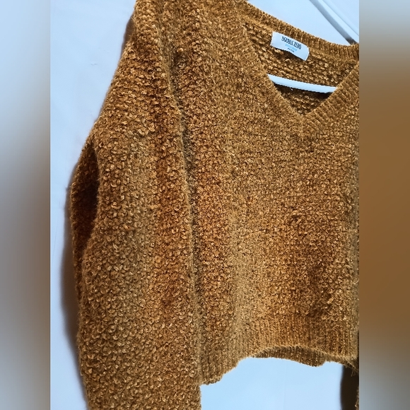 Double Zero | Sweaters | Double Zero Fuzzy Pulled Fabric Textured ...